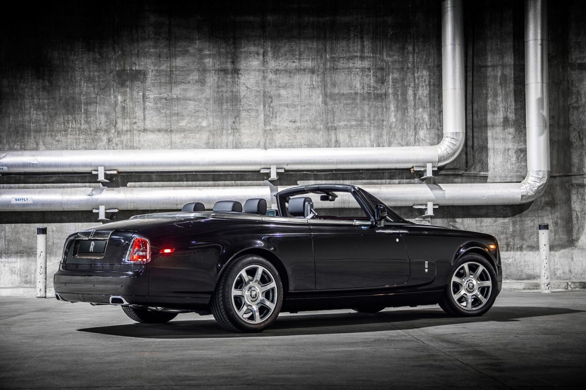 Uit de doeken: Rolls-Royce Phantom Drophead Coupé Nighthawk | Auto55.be ...