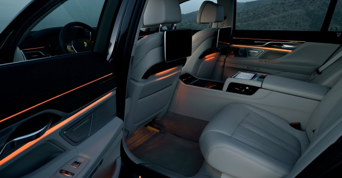 De 10 beste auto-interieurs van 2016 | Auto55.be | Nieuws