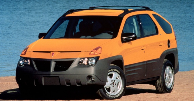 De 20 lelijkste auto's van de laatste 20 jaar | Auto55.be | Retro