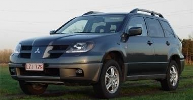 Mitsubishi Outlander 2.0 | Auto55.be | Tests